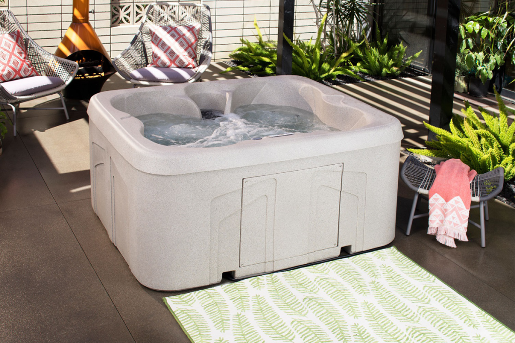 Bermuda LS100 4-Person 13-Jets Sand Plug & Play Hot Tub | Lifesmart