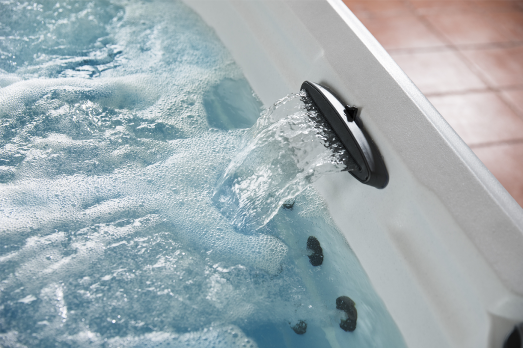 7-Person | 90-Jets | 230v Hot Tub | LifesmartOutlet.com